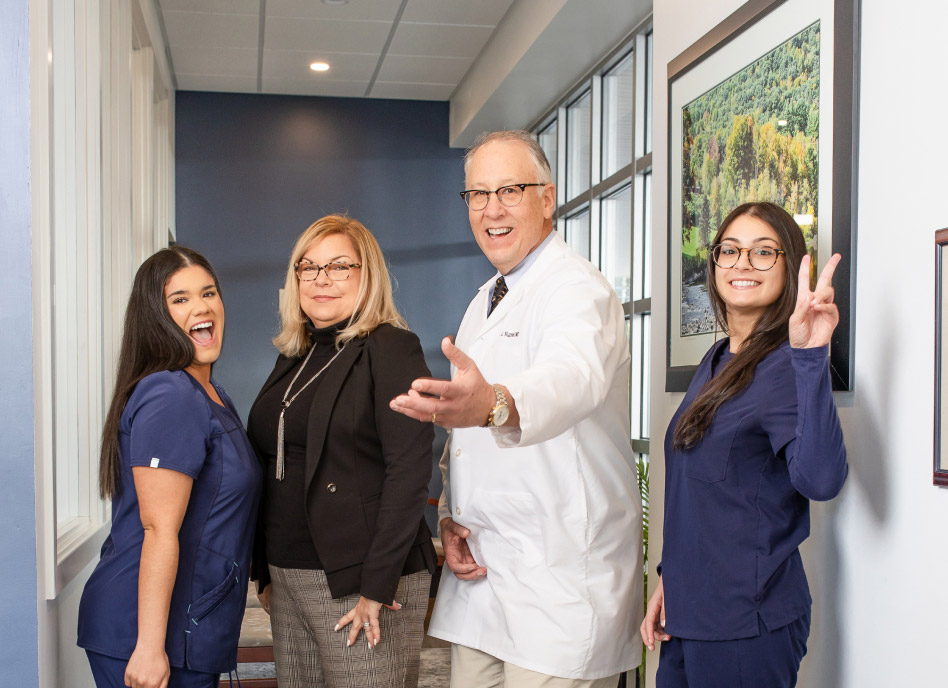 Dentist Near West Hartford, CT | Pinnacle Dental in Farmington